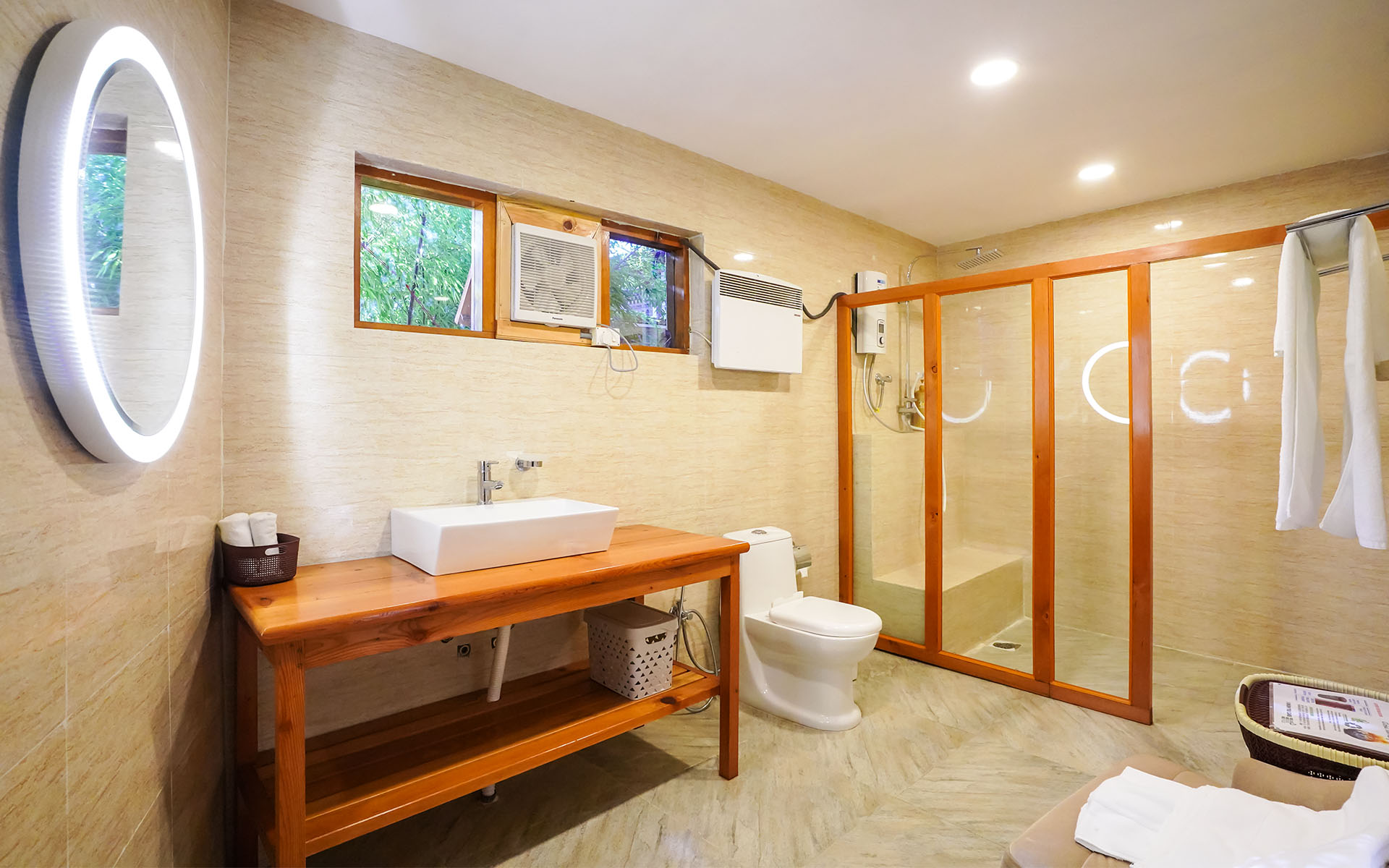 Deluxe Room – Metta Resort & Spa